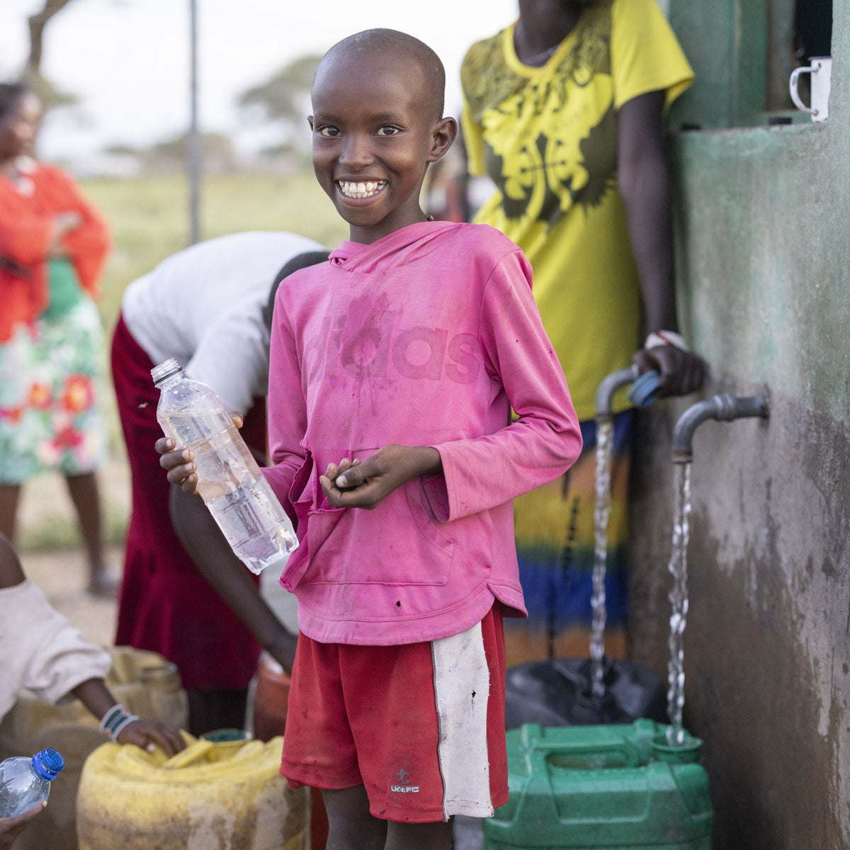 Give water to a whole community | Gifts that Grow | ChildFund NZ ...